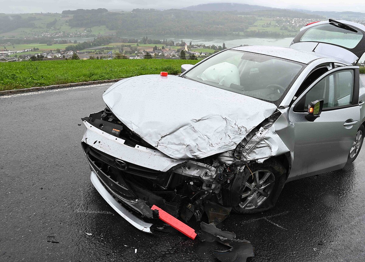 Drei Verletzte bei Frontalkollision - Seetaler Bote